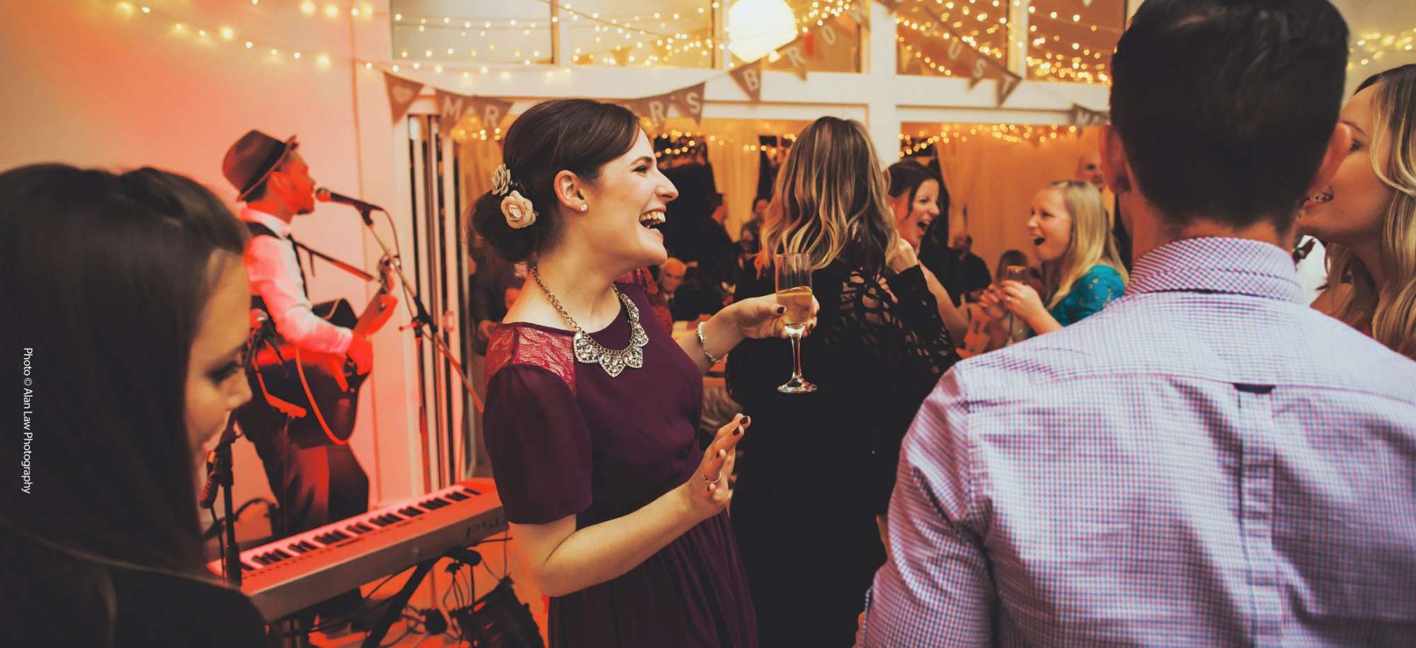 Live music for your Party by Kaj