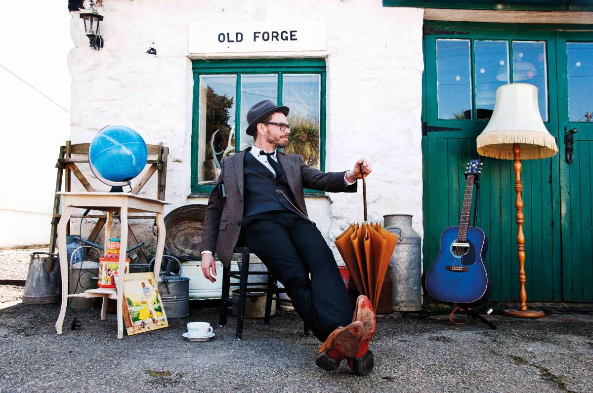 Photo Gallery of Kaj